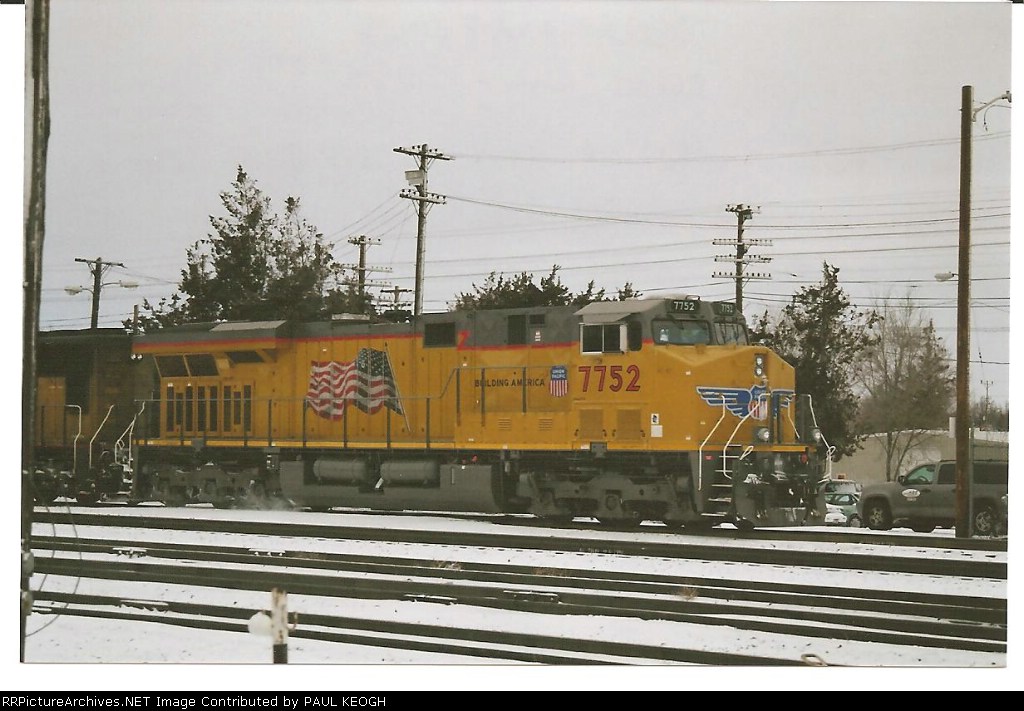 Close up of UP 7752.